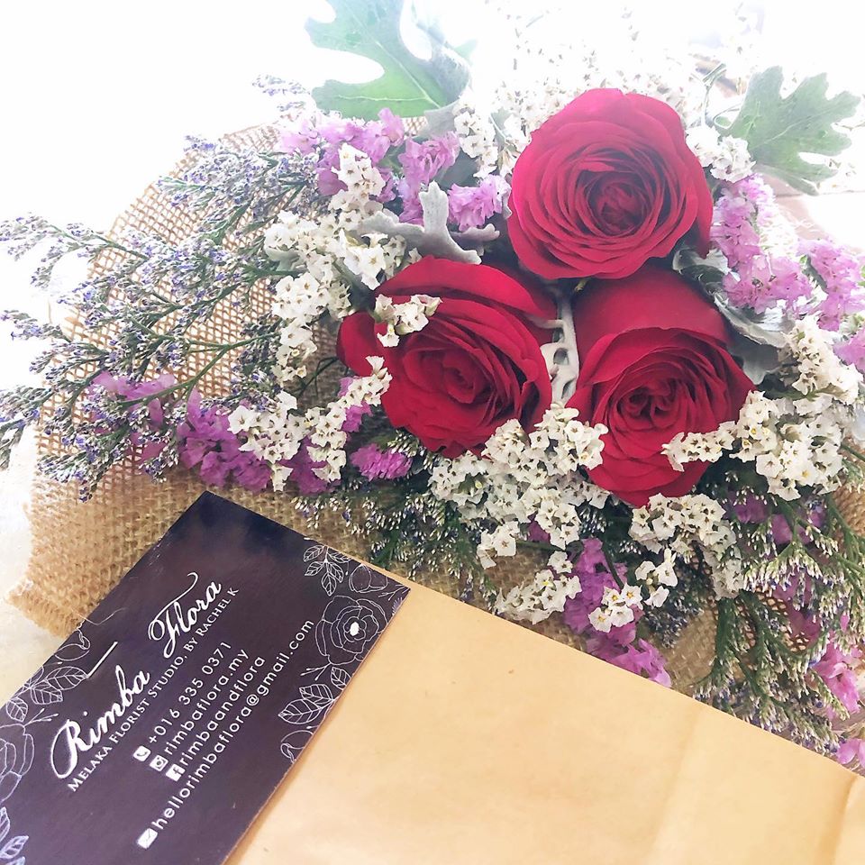 Signature Bouquet To You (Roses Red Silver Leaf Design) – Rimba Flora ...