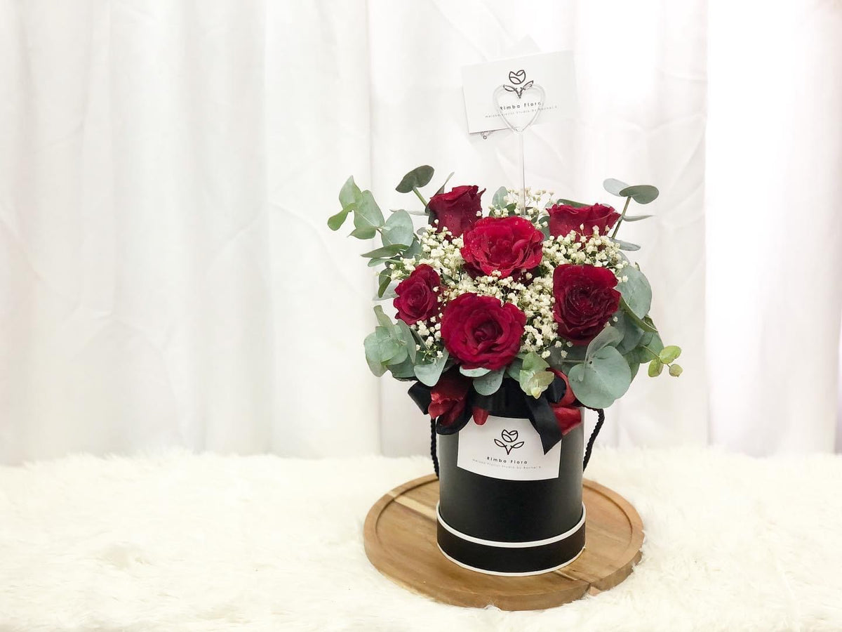 💐Flower Box To You (Red Baby Breath Eucalyptus Flower Design) – Rimba ...